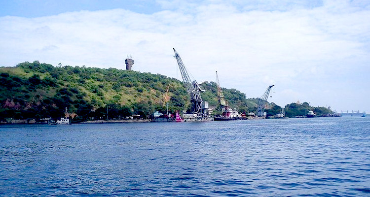 Visakhapatnam Port (Entry Fee, Timings, History, Built by, Images ...